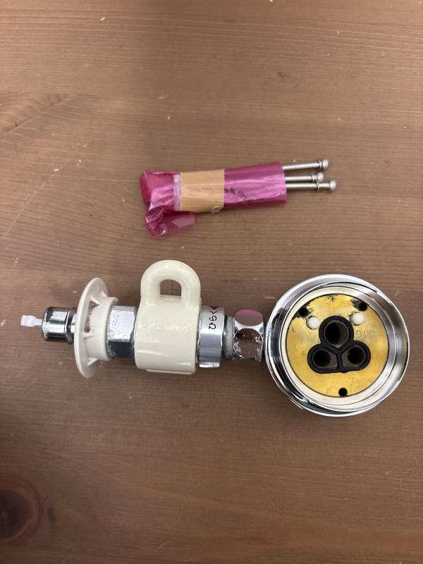 CB-SSH8 食器洗い乾燥機用分岐栓 TOTO社用分岐水栓