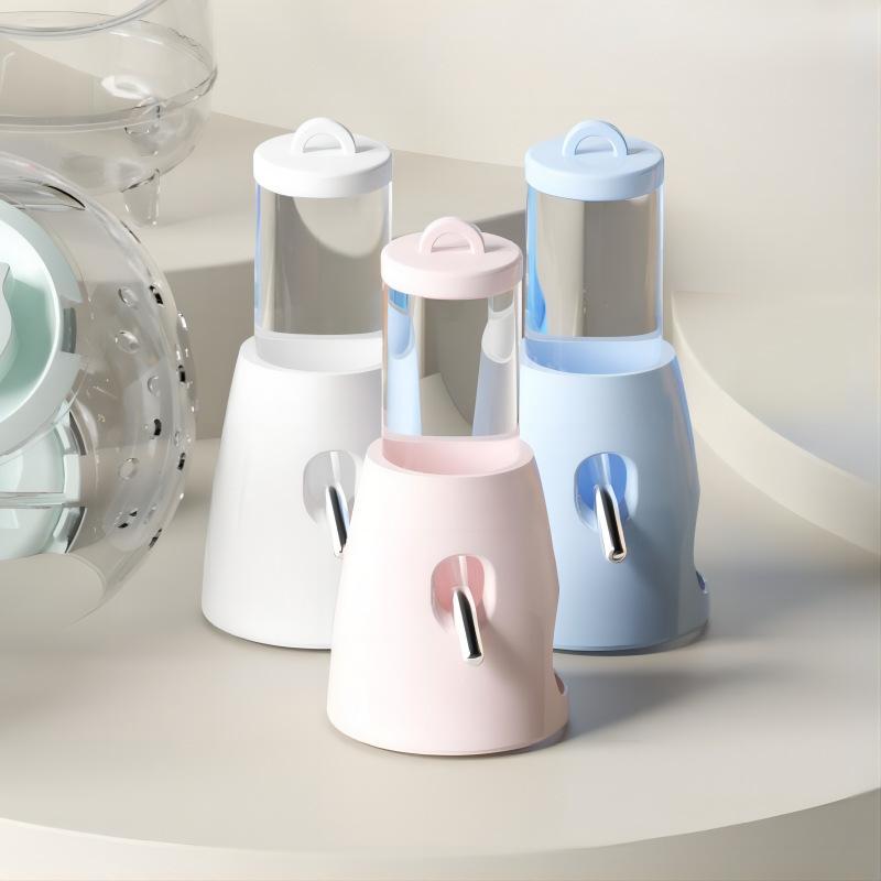 ・カテゴリ: ハムスター用品・素材: プラスチック・重量: 100g・容量: 60ml、80ml、125ml・カラー展開: 月光白、淡ピンク、クリームブルー、ホワイト・サイズ展開: 小号、中号、大号