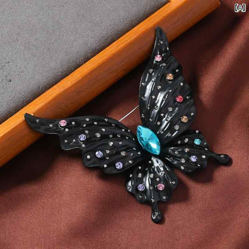 ・カテゴリ: ブローチ・スタイル: ビンテージ・主な素材: 亜鉛合金・形状: 動物・加工: メッキ・カラー展開: 黒い巨翼カラーストーン大蝶・機能: 装飾、贈り物、ずれ防止、固定・対象: 男女兼用・流行要素: 蝶、動物