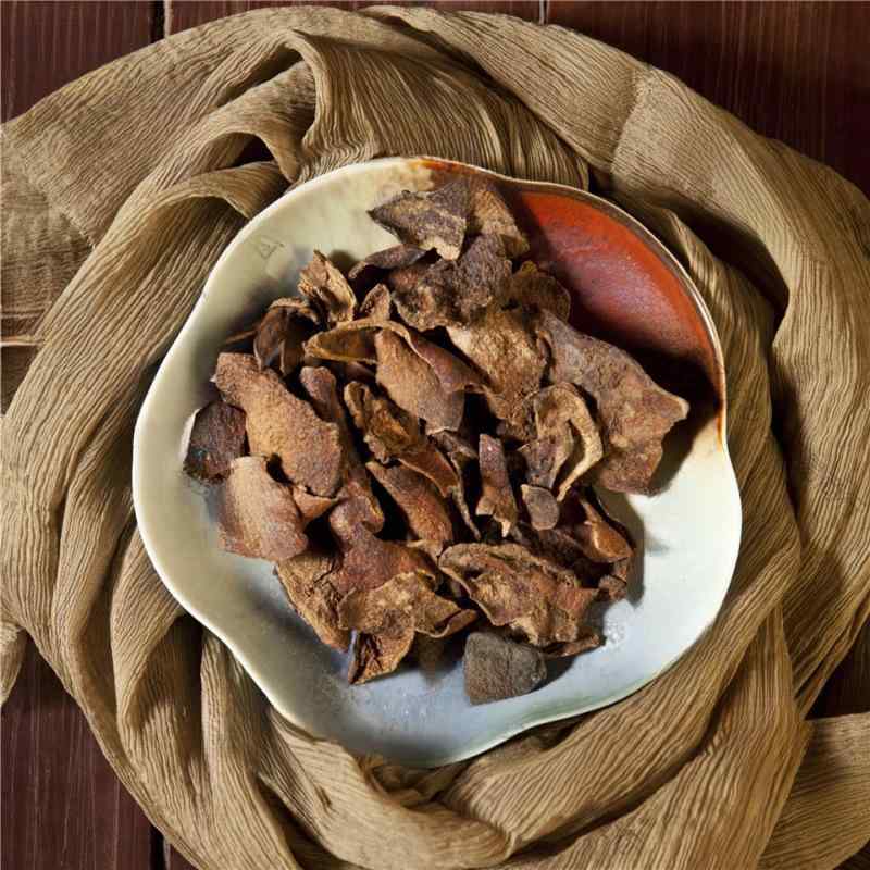 ・カラー展開: ハスの実の殻 250g、ザクロの皮 250g、ヨモギ 250g、ハハコグサ 250g、キハダ 250g、スオウ 250g、ハリグワ 250g、イタドリ 250g、黒豆の皮 250g、ヌルデの虫こぶ 250g、五倍子 250g...
