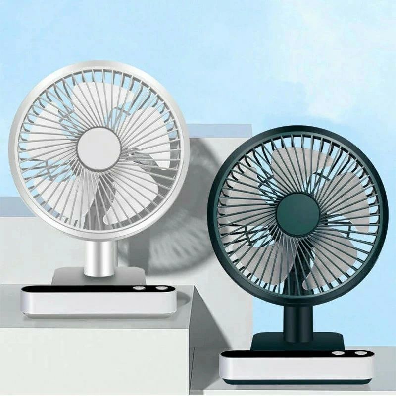 商品名：卓上扇風機サイズ：約10.6D x 17W x 22.6H cm重量：約430gセット内容：本体、ケーブル、説明書【左右首振り・大容量バッテリー内蔵】左右方向に約各90度の自動首振りが可能。上下方向に手動で調節も可能。4000mAh...