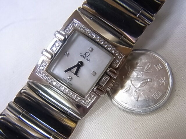 質流れ中古品 OMEGA(オメガ）コンステレーションレデイース時計 クオーツ・2針・ ダイヤべぜル・シェル文字盤ダイヤいり 腕回り・・・・・約17cm 程度・・・・AB(当店主観） 使用感あり、かすかなすれ、小傷あり、 お買い得です。 ご検...