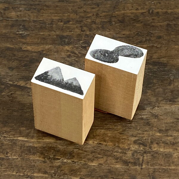 こちらの商品はメール便にてお届け出来ます。 ＜ 詳しくはこちら ＞ 色・柄のボタンがないものは完売(再入荷なし)になります。OSCOLABO(オスコラボ)カタチ×ソラモヨウスタンプ C 自然の造形がモチーフ お天気や自然の造形を モチーフに...