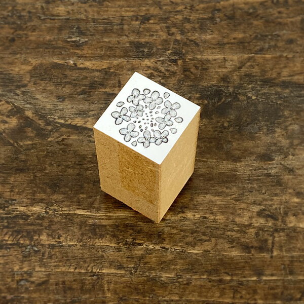 OSCOLABO 他にもこちらでどうぞ＞＞ スタンプパッド 他にもこちらでどうぞ＞＞OSCOLABO(オスコラボ) 生物図鑑 -春- 菜の花 イラスト図鑑のようなスケッチデザイン 自然界の生き物が、 イラスト図鑑のようなスケッチで いきいき...