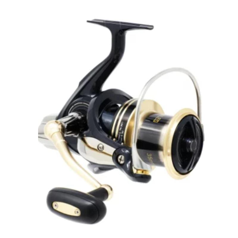 ダイワ(DAIWA) スピニングリール(投げ・遠投) 17 WINDCAST 5000(2017モデル)スピニングリールサイズ:5000主なターゲット:キス カレイ アイナメ ベラ ハゼ付属品:リールバッグ/ゴムシート/調整ワッシャー標準巻...