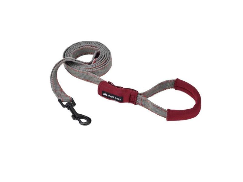スノーピーク(snow peak) ドッグ ペット SPソフトリード M PT-063R全長:180cm幅:2cmペット目安体重:20kgまで材質:ポリエステル、発泡クロロプレンゴム(ネオプレーン)複数店舗にて販売をしておりますため、在庫デ...