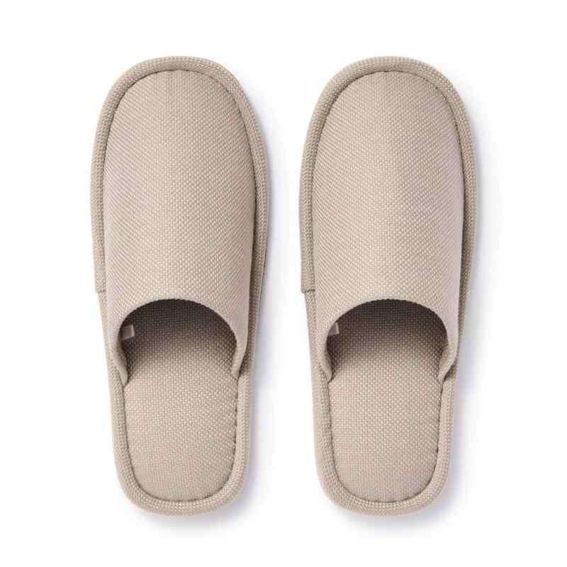 無印良品 洗える左右のないスリッパ XL／26.5～28cm用・ベージュ 84770272原産国・地域 : ベトナム仕様・混率 : 甲生地:ポリエステル100%， 甲裏生地:ポリエステル100%， 中板生地:ポリエステル100%， 底材:合...