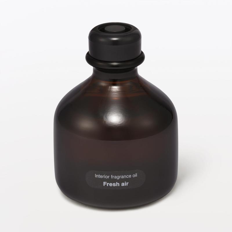 無印良品 インテリアフレグランスオイル フレッシュエアー 100mL 23049665重量（梱包材含む） : 約290g原産国・地域 : 日本仕様・混率 : インテリアフレグランスオイル　フレッシュエアー複数店舗にて販売をしておりますため、...