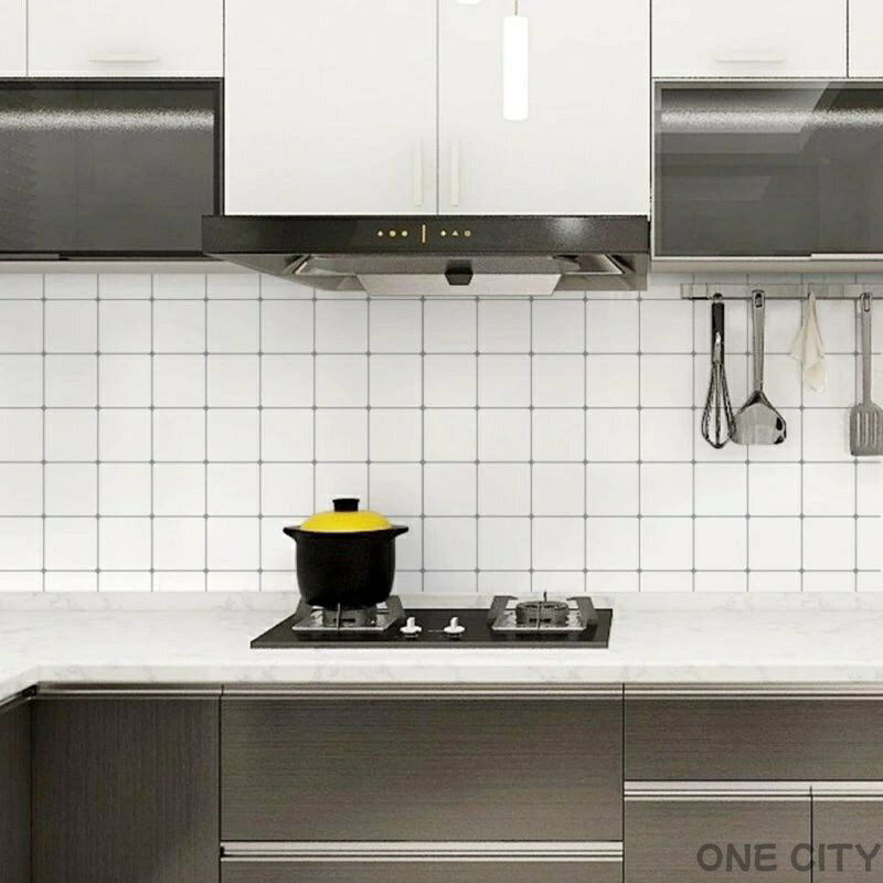 説明 素材：（ポリ塩化ビニール）サイズ：60cm*3m特徴：防水・防カビ・防湿・耐熱・接着剤不要カラー：グレー・ダークグレー・ベージュ・ライトグレー・ホワイト・ブラック・黄色・グリーン・緑・パープル・オレンジ色・シャンパン色・スカイブルー・...