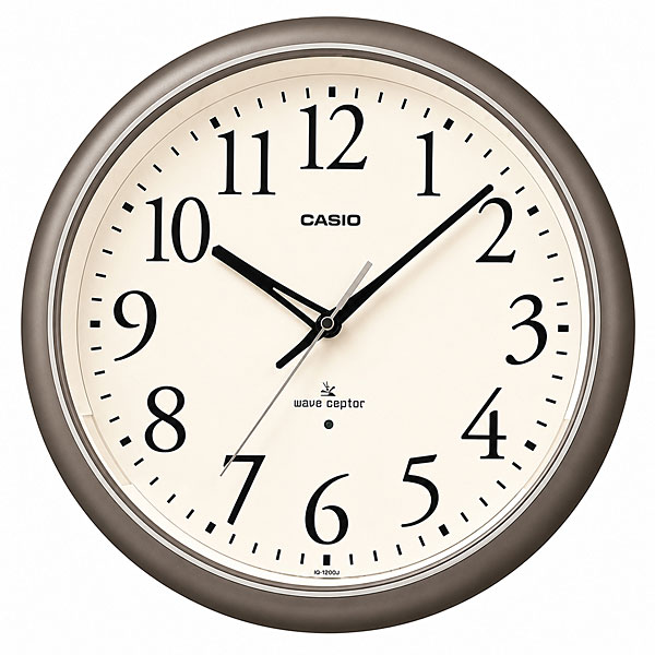 【ブランド名】カシオ【シリーズ名】CASIO CLOCK【商品番号】IQ-1050NJ-8JF【種類】掛け時計【カラー】シルバー：IQ-1050NJ-8JF【仕様】電波時計（日本全国対応）、電波受信ランプ、秒針停止、LED夜見えライト（強／...