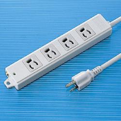 ■4個口(3P抜け止め)、エココード仕様、 3Pプラグ(絶縁キャップ付き)のタップです■通電ランプ付きTAPKE43定格容量：15A・125V(合計1500Wまで)プラグ仕様：3P(絶縁キャップ付き)差込口：3P・4個口差込口間ピッチ：40...