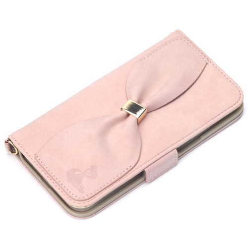 ■風合いの良い生地に大きくあしらったリボンが可愛らしい■特許取得済みのマグネットロック機構により開け閉めラクラク■本体収納面のフリップ部分には通勤通学やお買い物に便利なカードポケット2つ付きPGDFP21K08RPZ【対応機種】iPhone...