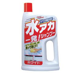 ■カーシャンプーでは落ちにくい水アカ汚れを落とす、水アカ分解成分配合。 ■洗いながらガンコな汚れも同時に落とします。 ■洗車スポンジ付き。E28内容量：700ml　