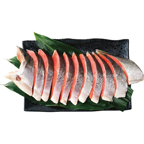 ■天然紅鮭片身800g（鮭：ロシア産またはアメリカ産）脂乗りが良い、天然紅鮭を寒風干しにすることで魚の旨味を凝縮。さらに、3種の天然木チップにて燻すことで、香りづけしました。　