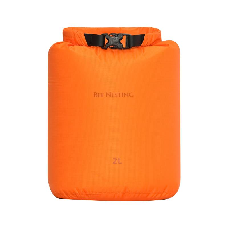 Bee Nestingドライバッグ 超軽量 防水バッグ 折りたたみ スタッフバッグ 完全防水 ウォータープルーフバッグ 防災 温泉 海水浴 釣り ビーチ 水泳 登山 旅行 便利グッズ【パッキングしやすく素早く取り出し可能】半透明素材で中身が...