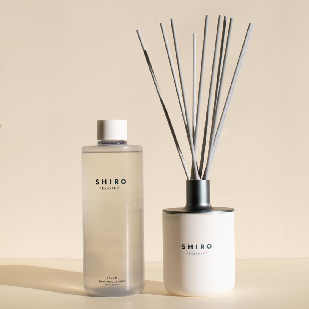 ・内容量:300mL ・使用目安:約3ヶ月間 ・セット内容:容器、詰め替え用リキッド、スティック(3点セット)