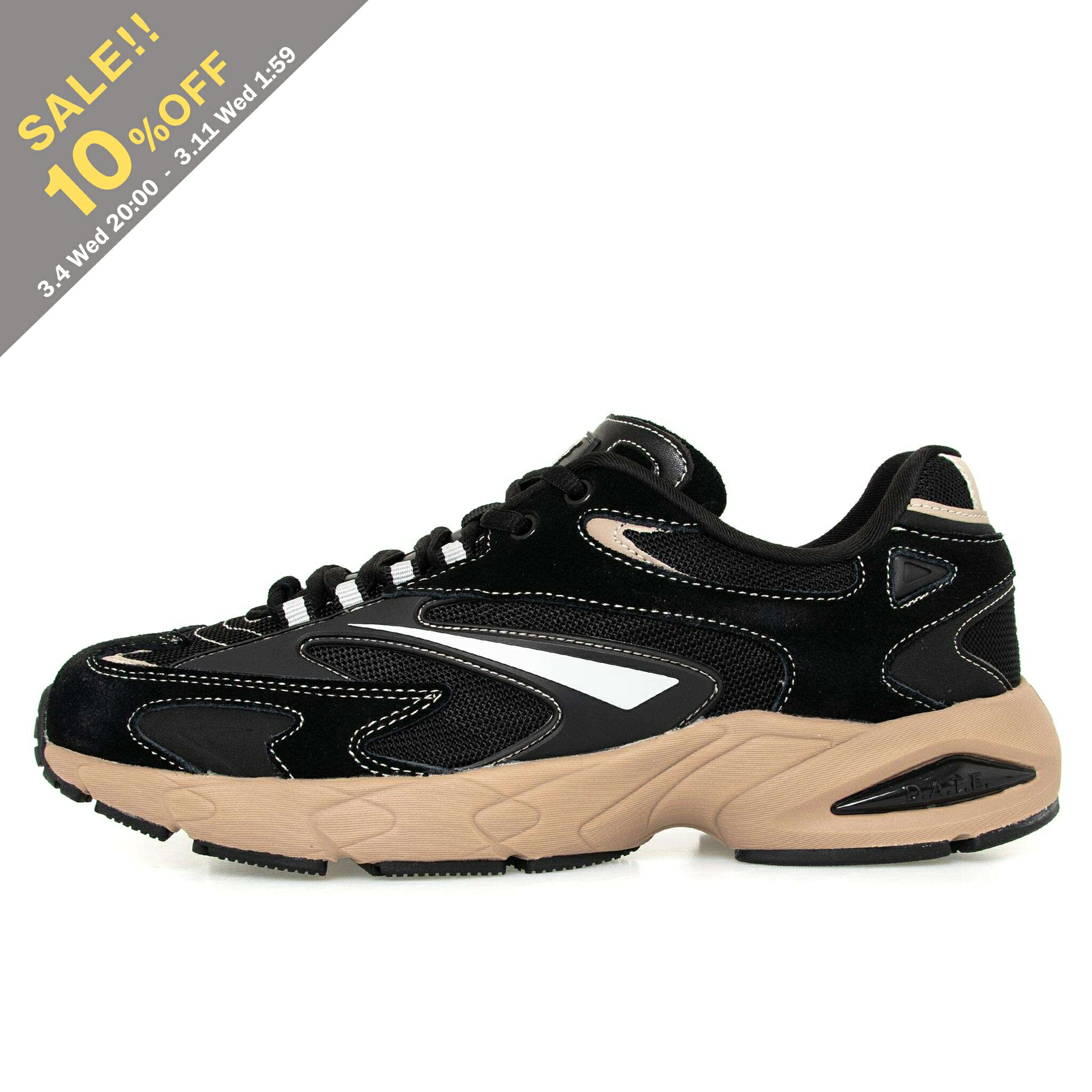 【SUPERNOVA】 スポーティながらもクラシックに履けるランニングスニーカー。2.5cmのインソールと高さ2〜4cmのアウトソールで快適な履き心地を実現しています。 ■スタイル メンズ スニーカー ■カラー [全2色] BLACK（BK...