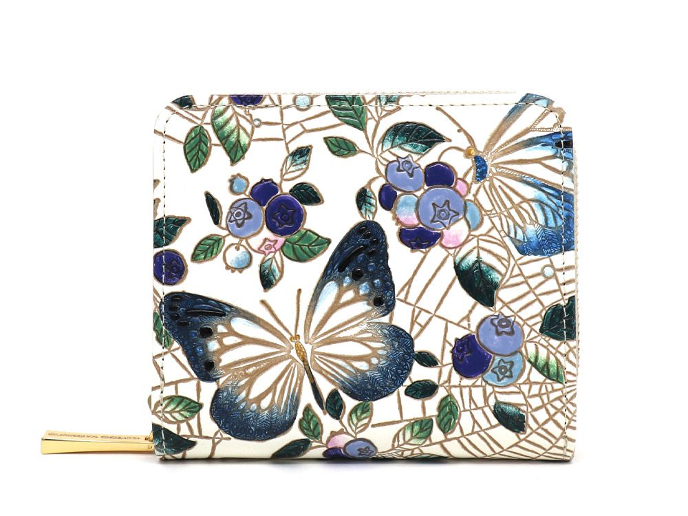 商品情報 ベーシックな形が根強い人気の、二つ折りファスナー付き財布です。従来の二つ折り財布よりひとまわり小さくコンパクトになりました。小銭入れの中にもカードポケットをつけて使い勝手もUPしています。 ［素材］：牛革　他 ［サイズ］：横105...