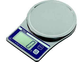 商品名はかり デジタル クッキングスケール KD-177 最大計量:2kg 最小表示:0～2000gまで1g サイズ:W140×D198×H27mm 計量皿:φ140mm 付属品:単4乾電池2本付●見やすい28mm（文字高）の大画面表示 ●...