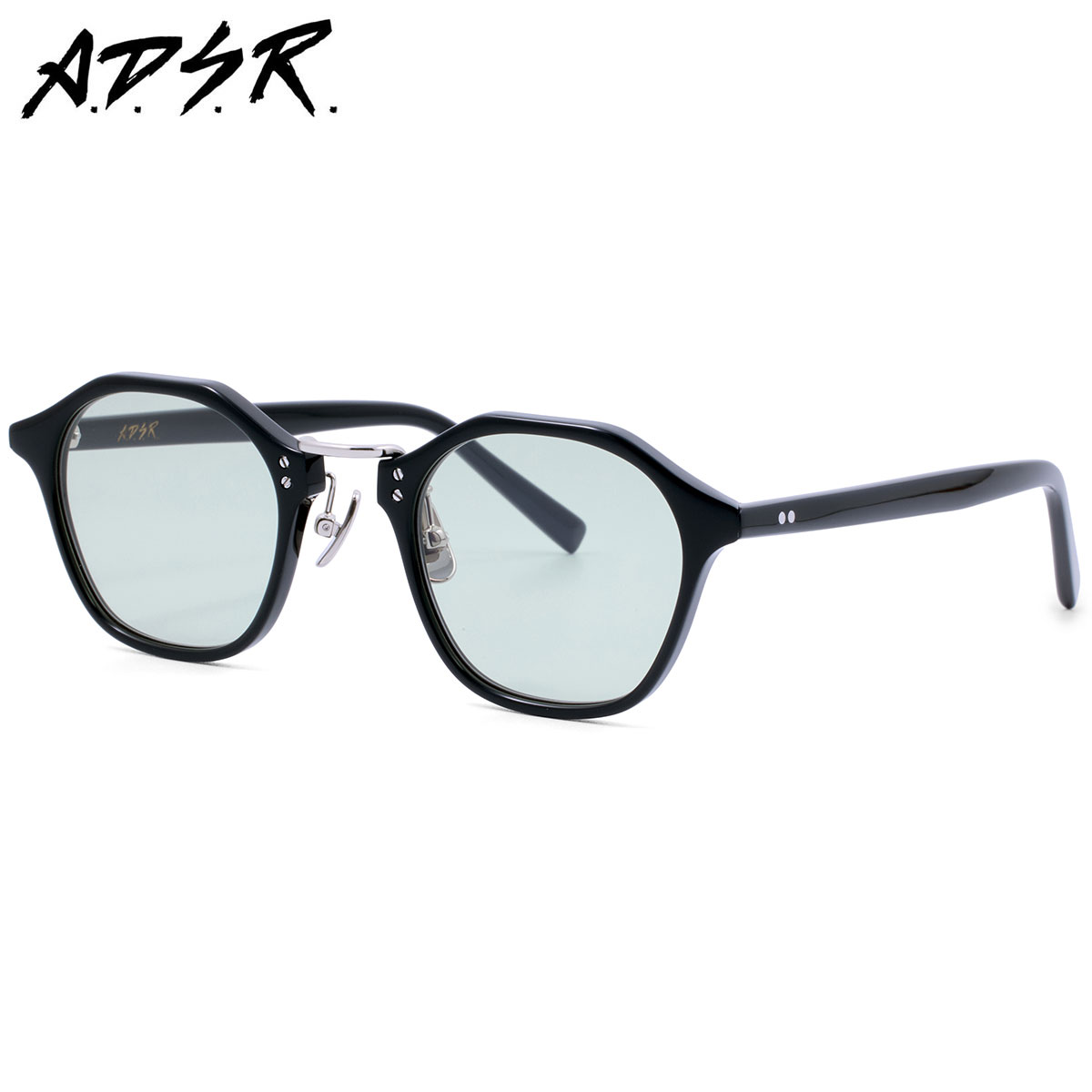 商品基本情報商品カテゴリー：サングラスブランド名：A.D.S.R. (エーディーエスアール)型番：SATCHMO II 01D フレームカラー：シャイニーブラック/シルバー レンズカラー：ライトグリーン紫外線カット率：99%以上可視光線透過...