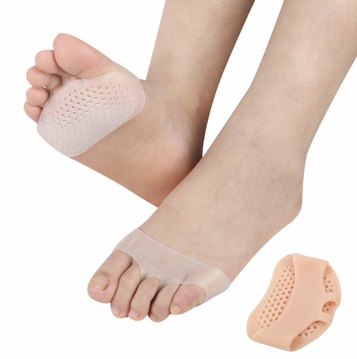シリコンやゴムのような素材で、よく伸び、柔らかな足裏足裏クッションです。 パンプスやハイヒールを履くときの足の痛みを軽減してくれます。 また、長時間の立ち仕事や、今日は歩くぞ！っていう日は、靴下の中に履いておけば、痛みや疲れを軽減できます。...