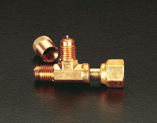 仕様：●メーカー:ロテックス(ROTEX)●型番:RP458●接続径:1/4"MFL 3/8"MFL 1/4"MFL V付×1/4"FFL●サイズ:54(W)x34(H)mm●入数:1個●フレアータイプ●HFC使用可能商品画像に関する注意事...