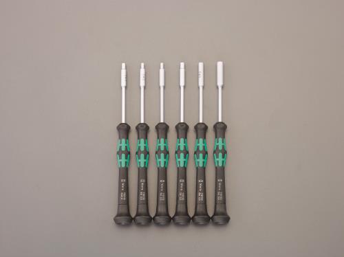 仕様：●メーカー:Wera●型番:118158●商品名:2069/6●〈セット内容〉:6本セット2.0・2.5・3.0・3.5・4.0・5.0mm●全長:157mm●スタンド付商品画像に関する注意事項：●画像に数字等の情報が入っている場合は...