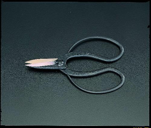 仕様：●全長:190mm●刃長:60mm●重量:220g●特殊刃物鋼商品画像に関する注意事項：●画像に数字等の情報が入っている場合は、　品番末尾が対象商品の画像となります。