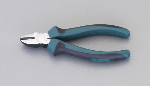 仕様：●メーカー:SATA●型番:70201A●材質:クロムニッケル鋼●全長:130mm●ワイヤー切断能力:φ1.6mm●先端厚さ:9.8mm商品画像に関する注意事項：●画像に数字等の情報が入っている場合は、　品番末尾が対象商品の画像となります。