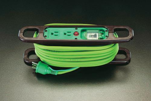 仕様：●メーカー:日動工業●型番:HR-EB102●電線仕様:SVCT2mm2×3心●許容電流:22A(※ケーブルの能力値)●コンセント定格:接地2P・15A/125V●コンセント数:2個●コード長:10m●全長:350mm●重量:2.3k...