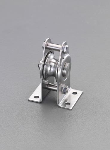 仕様：●メーカー:スリーエッチ●型番:VS50●使用荷重(kg):125●使用ロープ径(mm):~8まで●車径(mm):50●ベースサイズ(mm):58×62●材質:ステンレス(SUS304)●サイズ(mm):A:100、B:58、C:62...