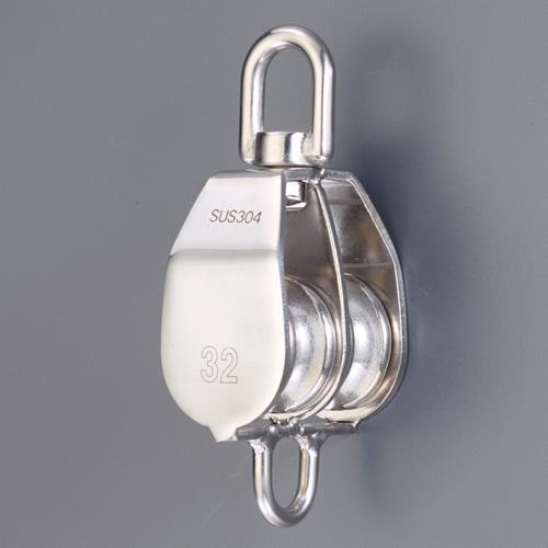 仕様：●使用荷重(kgf):240●サイズ(mm):使用ロープ径:~φ15車径:50全長:128●重量(g):566●材質:ステンレス(SUS304)●車溝幅:16mm●車数:2●スイベル式●ベケット付商品画像に関する注意事項：●※画像はE...