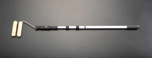 仕様：●毛幅:175mm●伸縮ハンドルサイズ:1100~2700mm(3段)●毛丈:13mm●軸径:6mm●毛材質:アクリル毛●ハンドルサイズ:100(W)×305(L)mm●ハンドル材質:軸:スチールグリップ:プラスチック ●伸縮ハンドル...