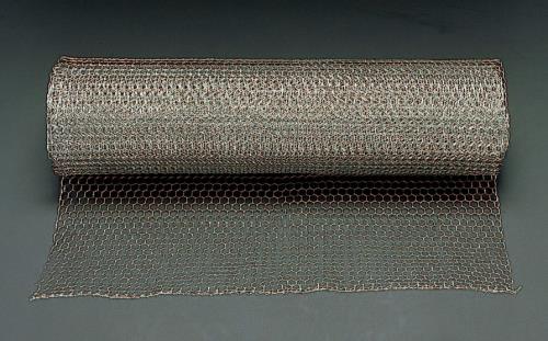 仕様：●材質:ステンレス(SUS304)●線径:0.85mm●目合:26mm●長さ:30m●幅:910mm●重量:10.4kg商品画像に関する注意事項：●画像に数字等の情報が入っている場合は、　品番末尾が対象商品の画像となります。