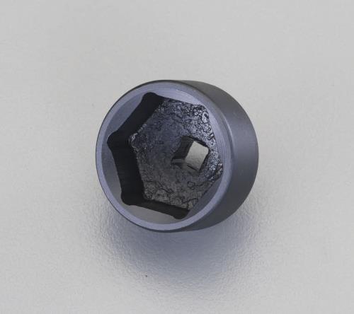 仕様：●材質:クロームバナジウム鋼●ソケット深さ:11mm●差込角:3/8”●サイズ:32mm●外径:47mm●重量(g):195●フューエルフィルターハウジング用●オイルフィルターのハウジング用に特に適しています。商品画像に関する注意事項...