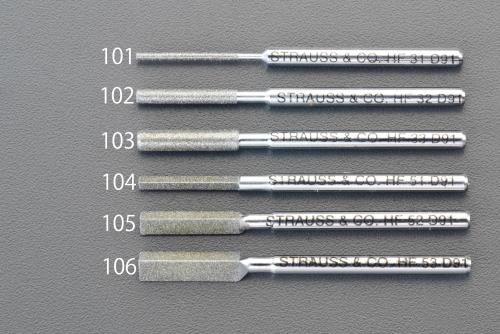 仕様：●全長:50mm●コーティング長:15mm●粒度:電着ダイヤモンド#140●形状:三角(4.3mm)●シャンク部:丸柄●軸径:3mm●ハンドル:EA826VM-0(別売)●EA159SR-1のエアーヤスリ等でご使用いただけます。商品画...