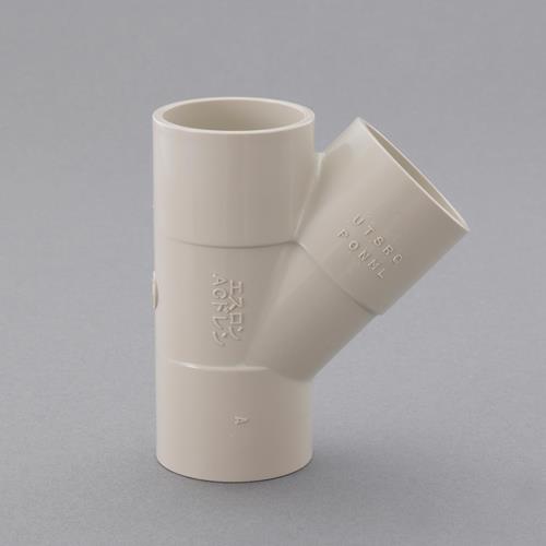 仕様：●メーカー:積水化学工業(SEKISUI)●型番:ACY40N●呼び径(塩ビ管):40●材質:ABS発泡・架橋ポリ発泡体・ABS●カラー:アイボリー●入数:1個●保温材の機能を有しているために配管と同時に保温工事が完了。●発泡断熱層で...