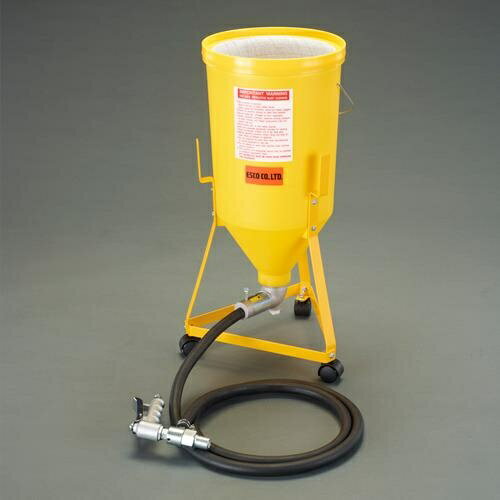 仕様：●使用圧力:0.5~0.62MPa●エアー消費量:480~700L/min●使用コンプレッサー:2.2kw●吸入口:Rc(PT)3/8”●サンドタンクサイズ:18.9kg●適応サンド粒度:#30~#180●ノズル径:5/16”(8mm...