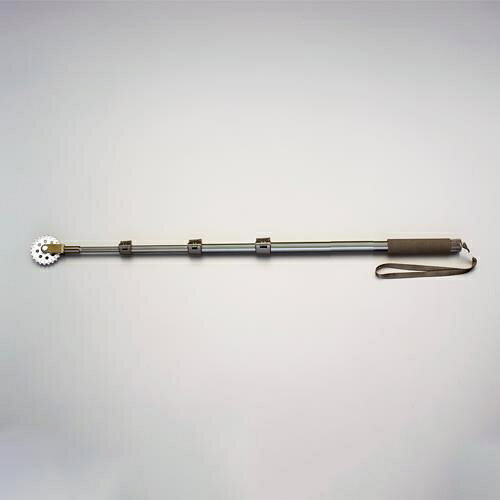 仕様：●メーカー:土牛産業(DOGYU)●型番:02748●有効サイズ:530~1570mm●先端直径:60mm●材質:炭素鋼鋳鋼品、アルミシャフト●シャフト部:4段伸縮ロック式シャフト・スポンジグリップ●重量:300g●回転タイプの打診棒...