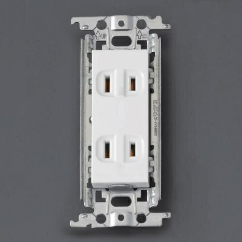 仕様：●メーカー:パナソニック(Panasonic)●型番:WTF1502WK●定格容量:15A・125V●適用電線:φ1.6mm、φ2.0mm (銅)単線専用●極数:2P×2個●サイズ:50.1×22.8×110mm●金属枠商品画像に関す...