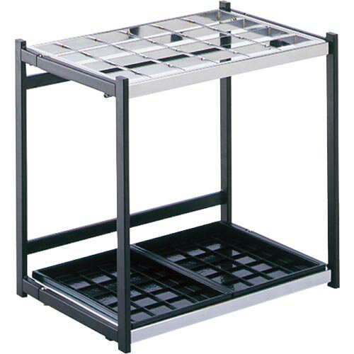 特長：さまざまなシーンで活用できる折りたたみ式の傘立てです。仕様：間口(mm)：523奥行(mm)：366高さ(mm)：500傘本数(本)：24材質／仕上：フレーム：スチール仕切り・水受皿：再生ポリプロピレン（PP）　●代表画像について 商...