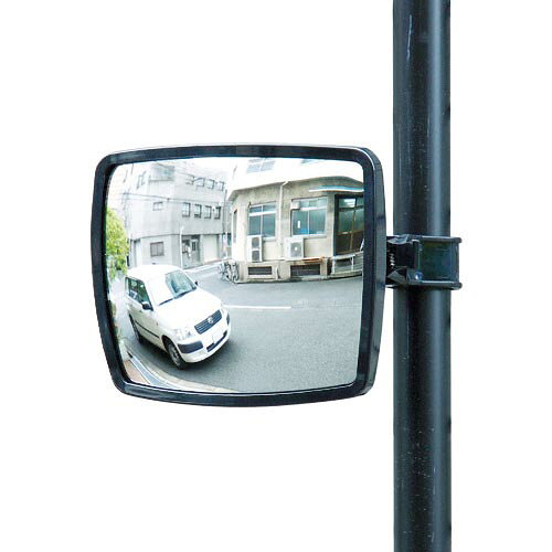 特長：取り付け、角度調整が容易にできます。角型ワイドタイプなのでハッキリ、大きく見えます。用途：ガレージ・出入りの安全確認に。店舗内の防犯。倉庫・通路の安全確認に。仕様：幅(mm)：198高さ(mm)：160像大きさ(曲面R)：300形状：...