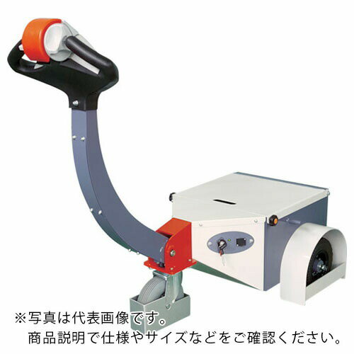 特長：操作ハンドル部のスロットルを回す方向に駆動し、前進後進します。ひっぱるぞうシリーズ最小設計です。本体、駆動輪を小型化し、よりコンパクトなサイズとなっています。バッテリーと充電器付で100V充電が可能です。連結方法は都度ご相談ください。...