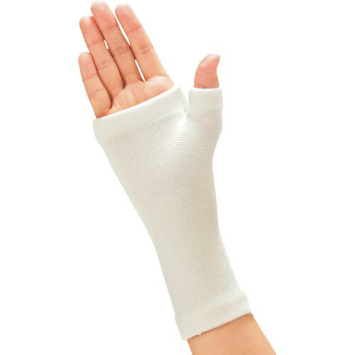特長：やわらかなつけごこちのサポーターです。適度な弾力性のある素材を使用していますので、患部をソフトにサポートします。関節、筋肉の保護やパップ剤の固定など幅広い使用が可能です。ラテックスフリーで肌にも優しくなっています。この商品のメーカー出...