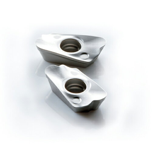 特長：高精度インサートで良好な底面粗さを実現します。用途：被削材：P、M、S、H仕様：適合被削材：被削材：P、M、S、H厚さ(mm)：2.54チップ逃げ角(°)：15コーナR(mm)：0.2材質／仕上：XP2040　●代表画像について 商品...