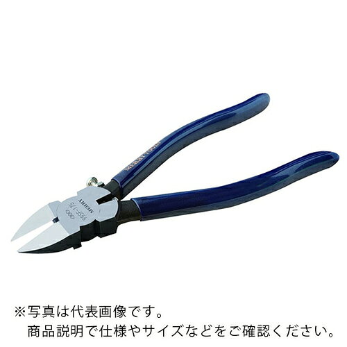 特長：太径に適したニッパです。平刃タイプです。刃のくい違い防止ストッパー付です。仕様：全長(mm)：200切断能力(mm)樹脂：φ10ストレート刃ばね付ソフトカバー付材質／仕上：炭素鋼グリップ：ポリ塩化ビニール注意：樹脂とは軟質樹脂のことで...