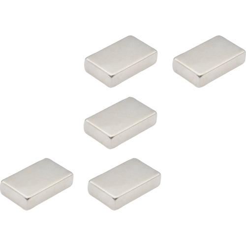特長：5個で1パックのお買い得品番です。磁石の中で最強の磁場をもつネオジム磁石です。用途：センサーやモーター部品として。仕様：表面磁束密度(T)：0.3吸着力(N)：42.36幅(mm)：12長さ(mm)：20厚さ(mm)：5形状：角型材質...