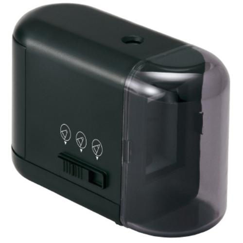 特長：乾電池式鉛筆削りです。芯先径調整(6段階)が可能です。仕様：色:ブラック刃の耐久回数:2000回・電池250回(エボルタ連続使用の場合、計算値)材質／仕上：本体:ABS樹脂クズケース:PSモーター:ACモーター注意：取り寄せ品につき発...