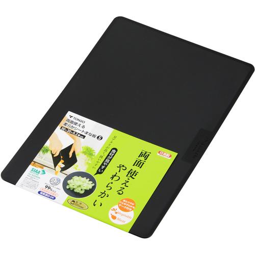 特長：SIAA抗菌加工です。やわらかい素材で刃あたりも良く、折り曲げやすいので鍋に移しやすいです。両面使用OKです。用途：まな板仕様：幅(mm)：300奥行(mm)：200厚さ(mm)：2色：ブラックSIAA抗菌加工材質／仕上：ポリエチレン...