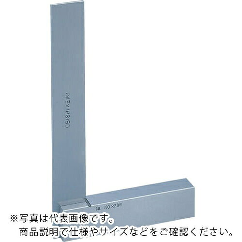 特長：本製品はJIS B7526規格に基づき製作された製品です。短片の厚みがあり、安定した状態で測定が出来ます。長片と短片は特殊な方法で堅牢に接合してあります。用途：治工具の直角、治工具取付による直角、製品の直角等の測定に。仕様：竿長(mm...